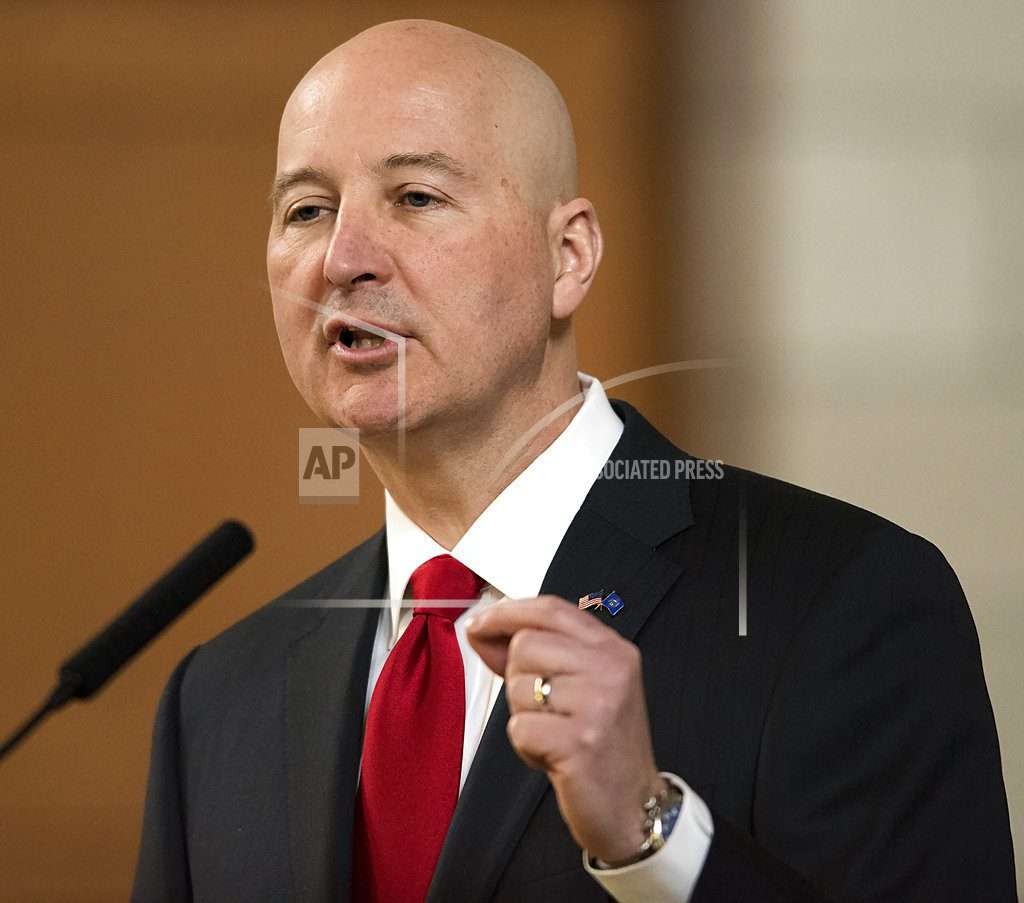 Gov. Ricketts and First Lady honor Nebraska flood lifesavers