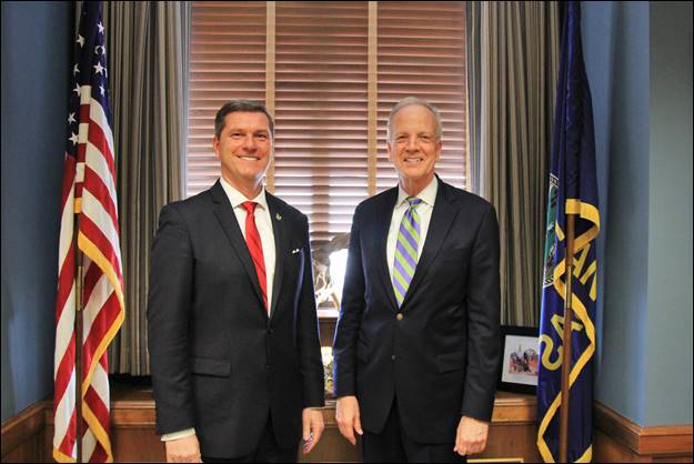 Senator Moran brings Kansas Representative Croft as guest to State of ...
