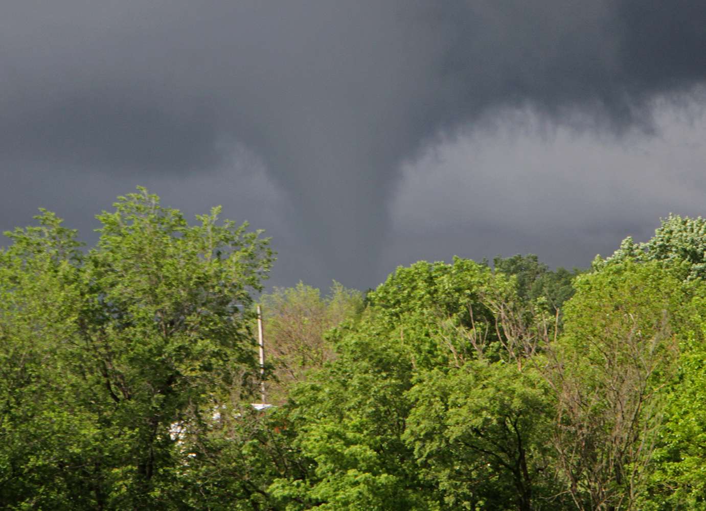 Tornado seen in southeastern Nebraska as storms move through