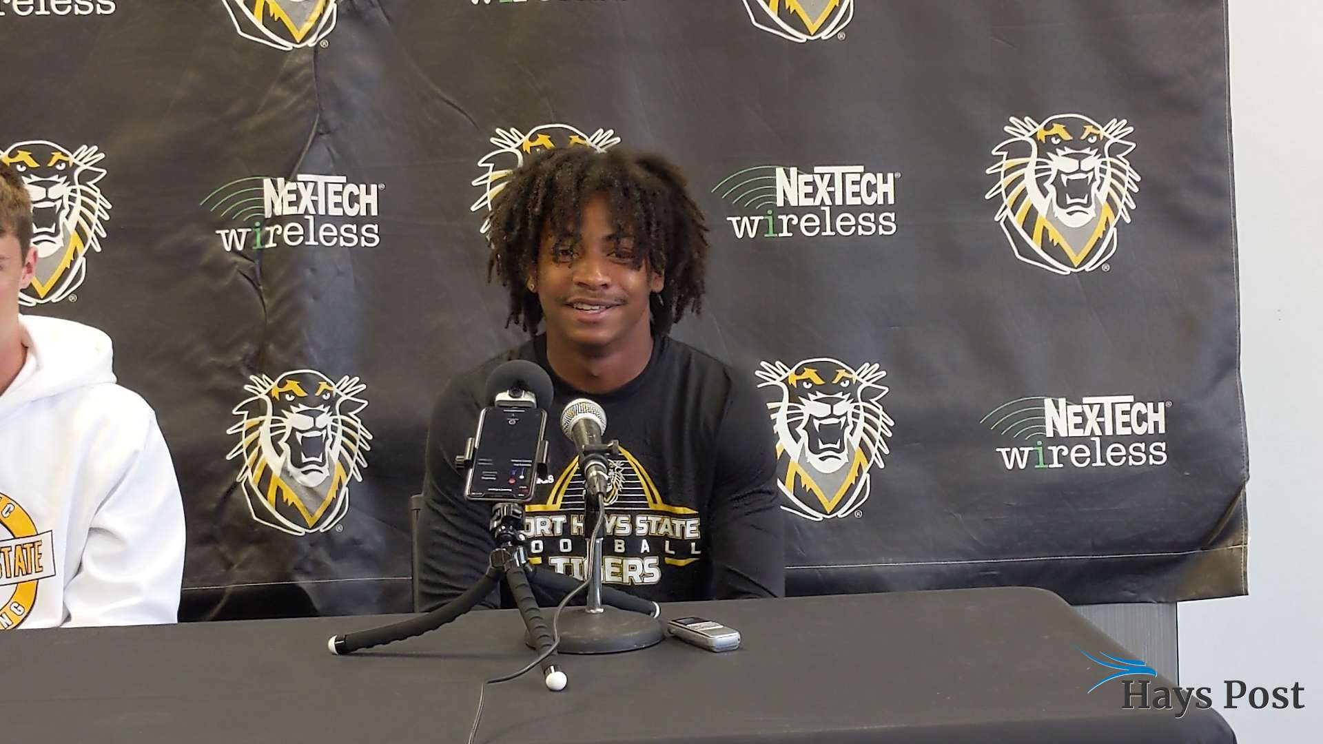 🏈📹FHSU weekly press conference