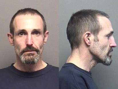 Salina man arrested after alleged knife incident at downtown bar