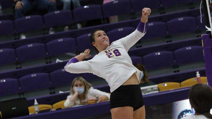KWU volleyball falls to Bethany in KCAC quarterfinals