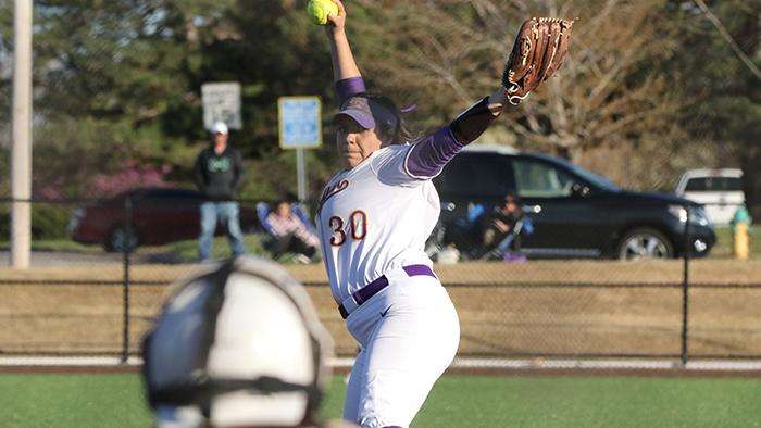 KWU softball splits with Avila thanks to big inning in 2nd game