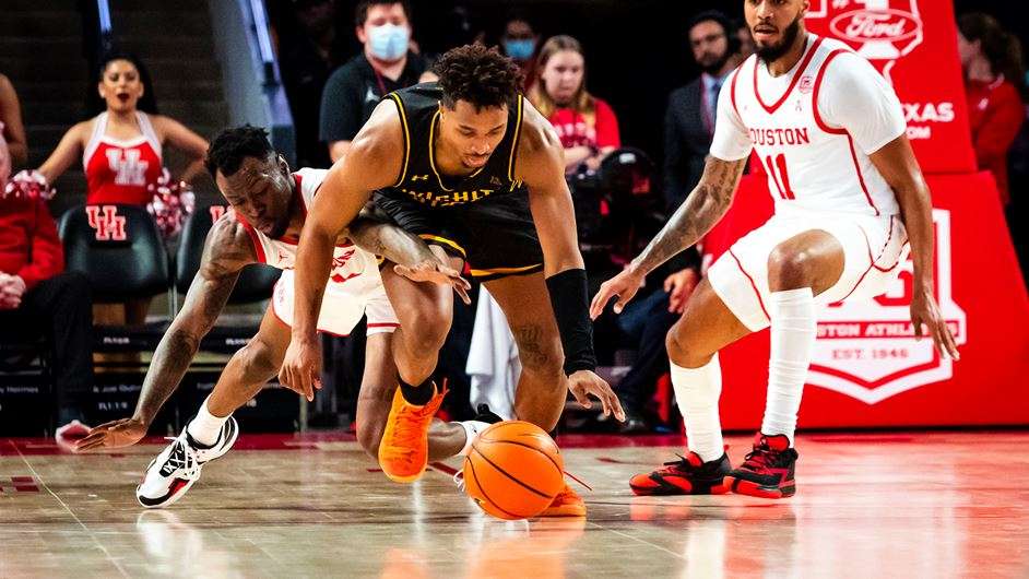🏀 Turnovers doom Shockers in loss at No. 12 Houston