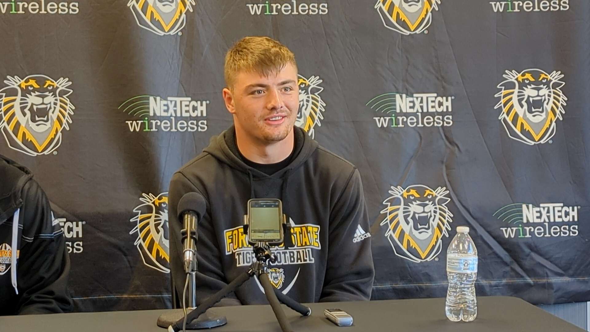 🏈📹 FHSU weekly press conference