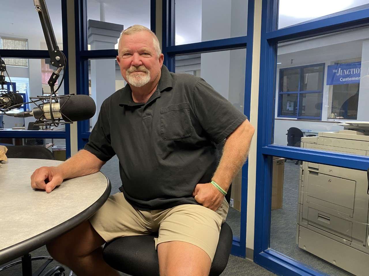 Brad Roether will host a Meet and Greet