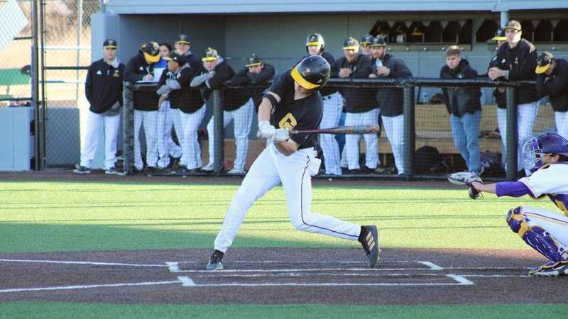Offense shines in season opening sweep for T-Bird baseball