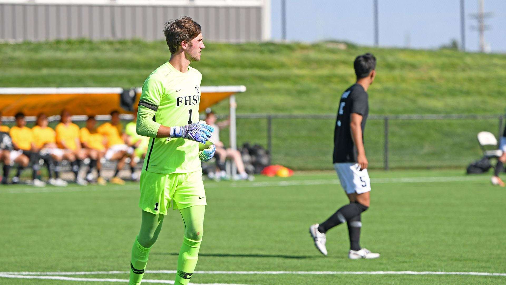 ⚽ Smith scores twice in debut as Tiger men upend Roadrunners