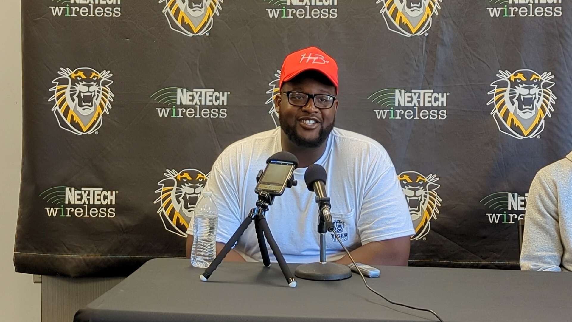🏈📹FHSU weekly press conference