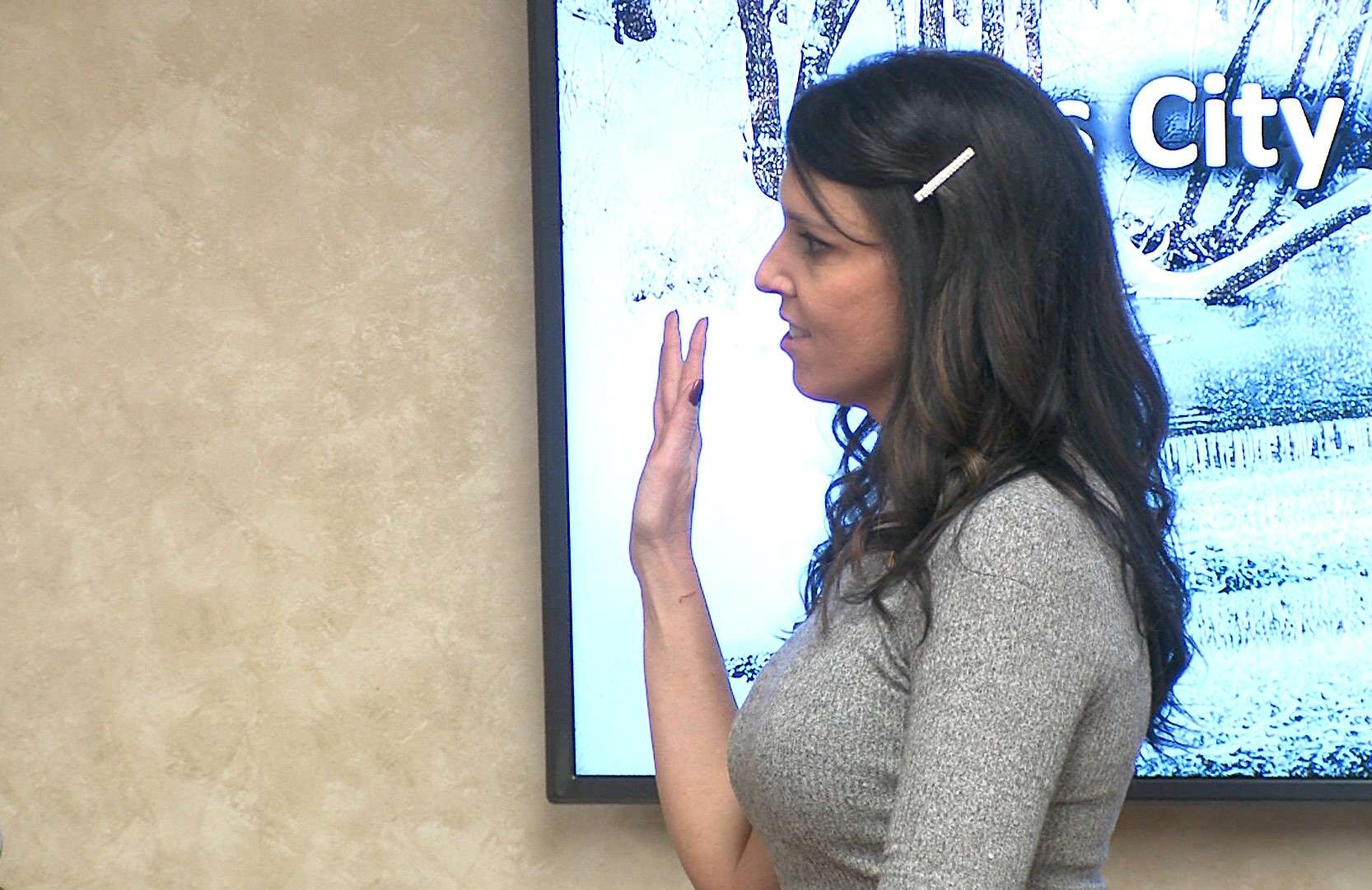 Cunningham sworn in as newest Hays city commissioner
