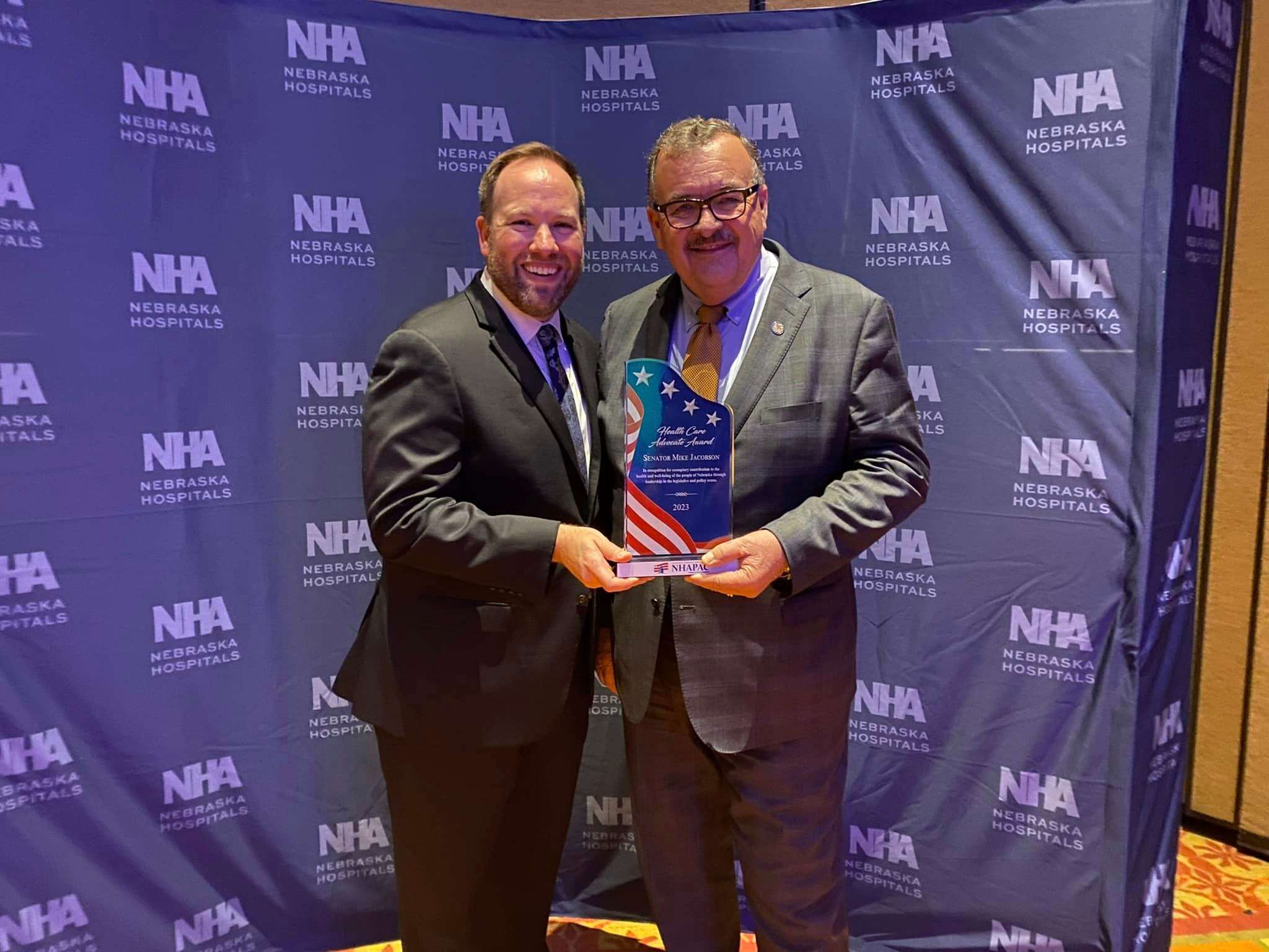 Senator Mike Jacobson receives the Heath Care Advocate Award