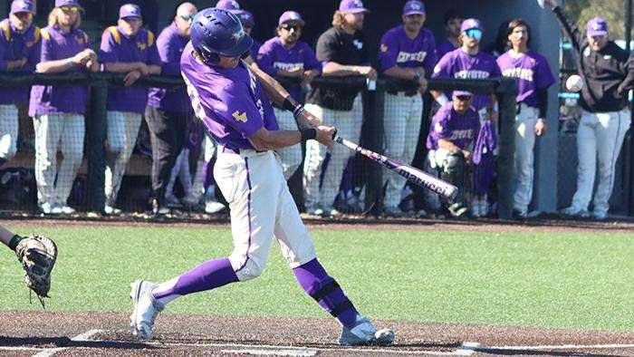 Coyote baseball sweeps Friends