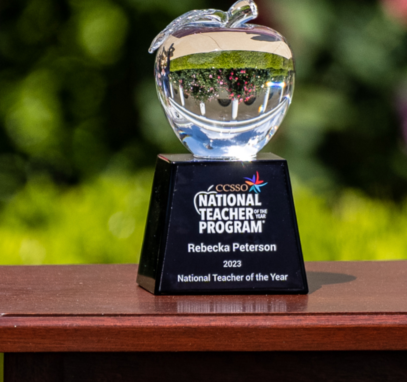 White House honors educators including teacher from Kansas