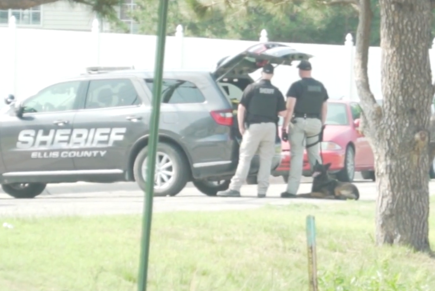 🎥 Suspect arrested after standoff at NW Kansas home