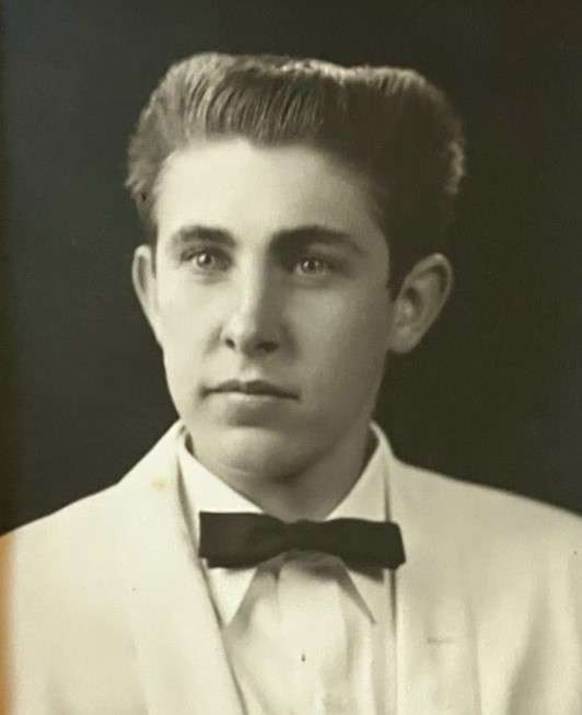 Dennis Karl Tholstrup,