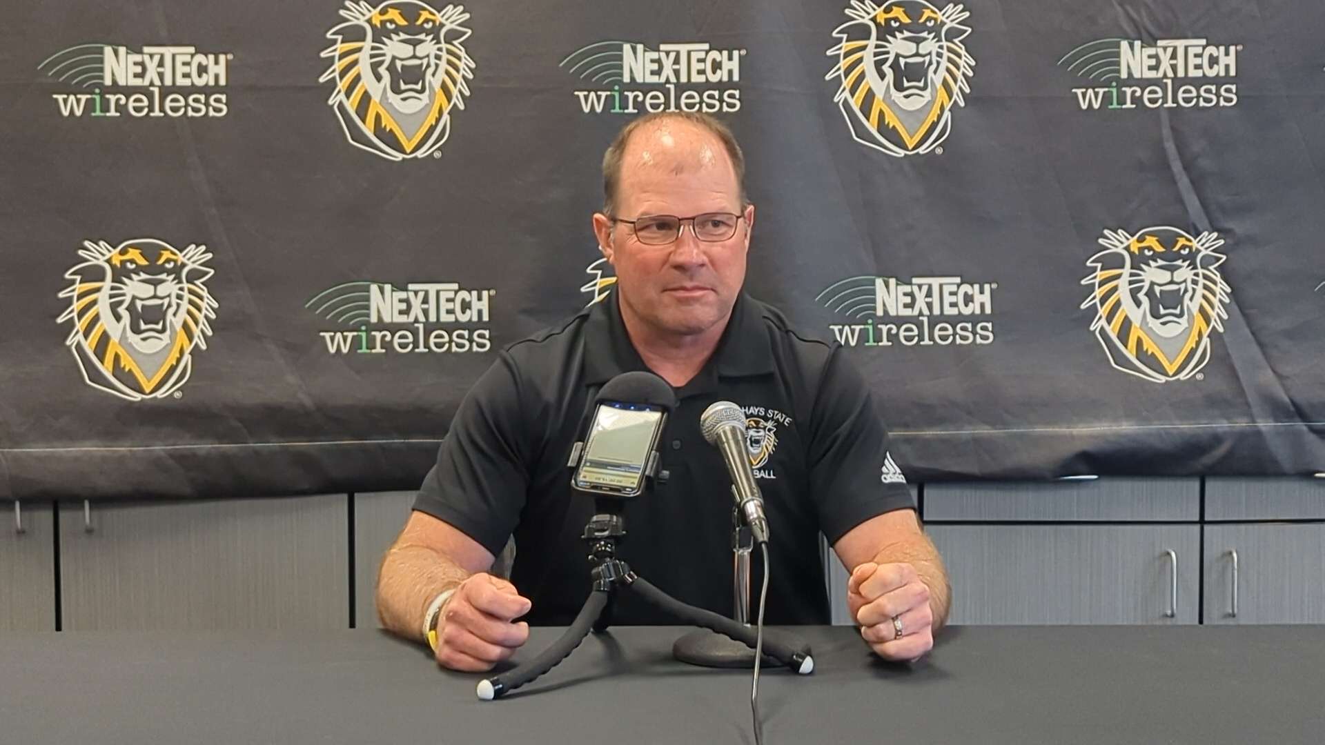 🏈📹 FHSU weekly press conference