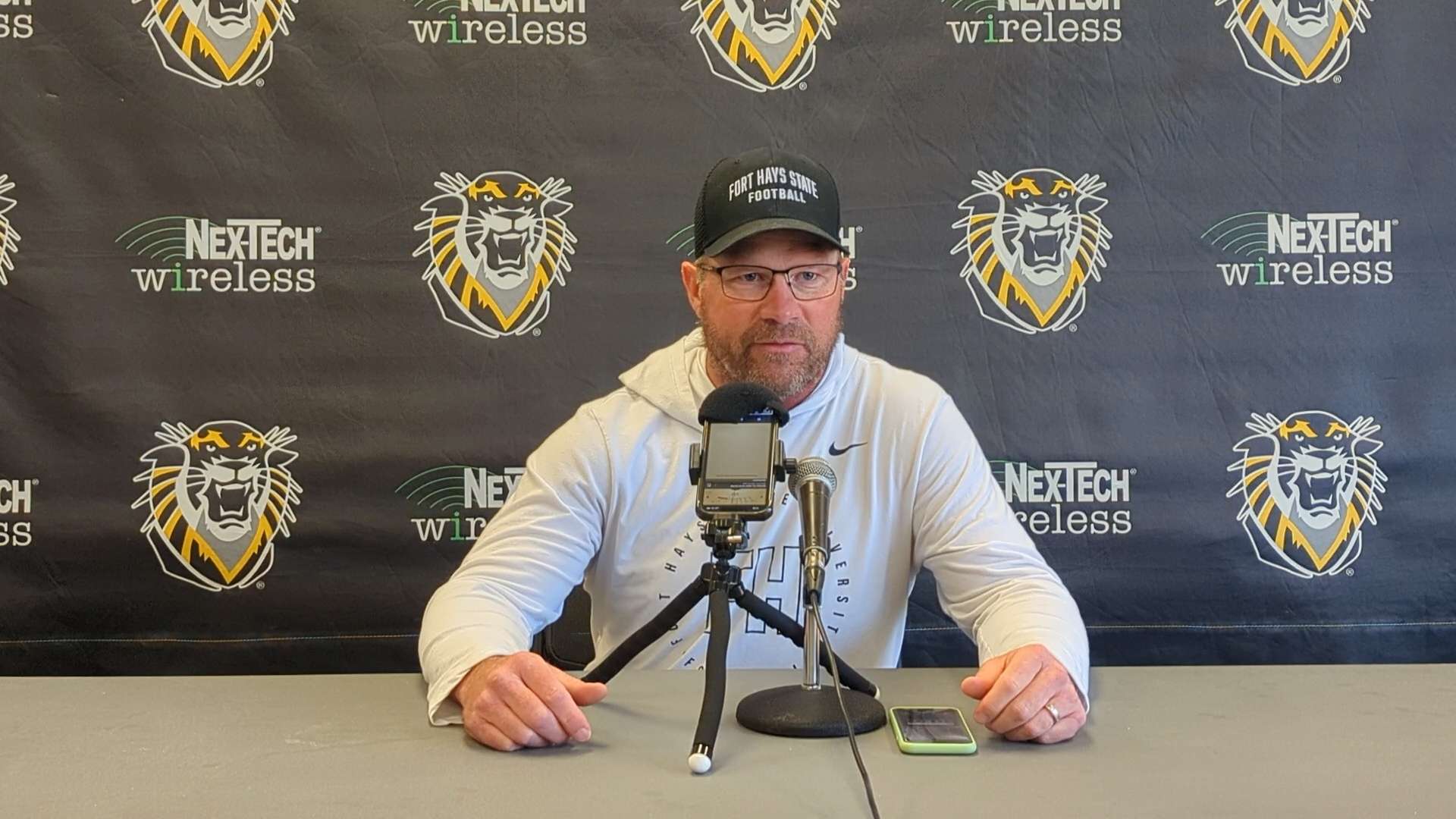 🏈📹 FHSU weekly press conference