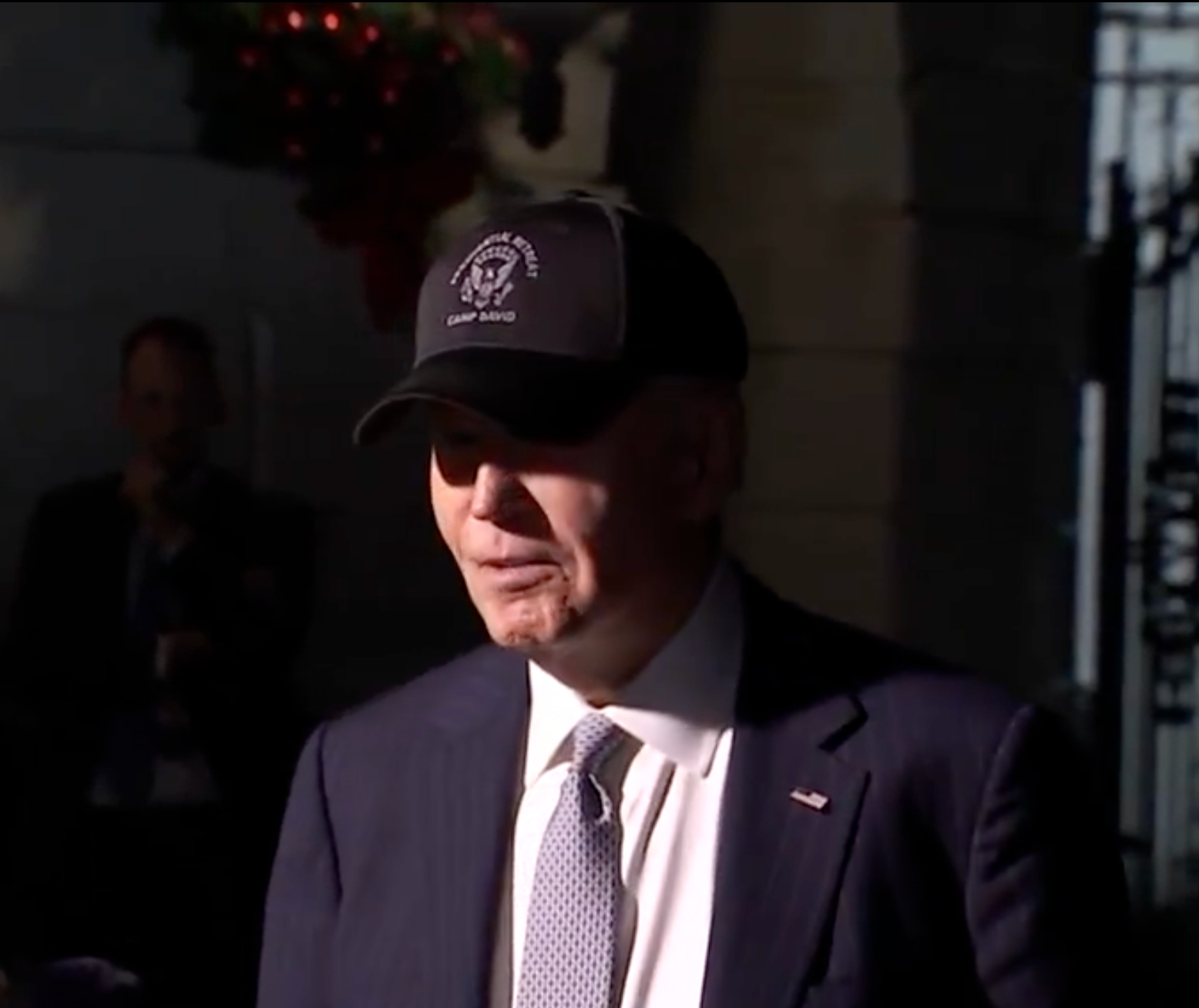 🎥President Biden breaks silence on mystery drones