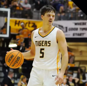 🏀 Hammeke named MIAA Men's Basketball Athlete of the Week