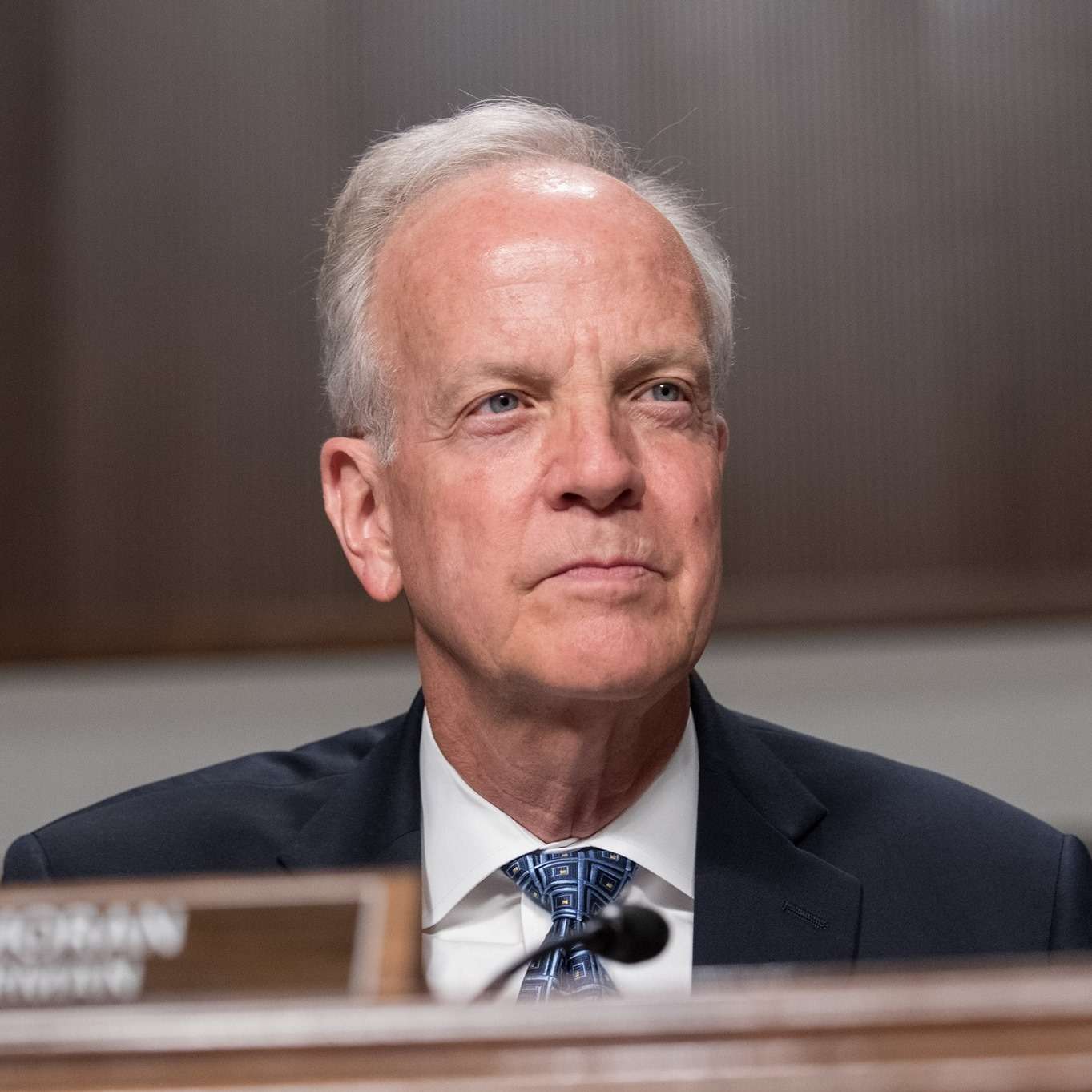 Sen. Moran introduces bill to improve memorial, burial benefits for ...