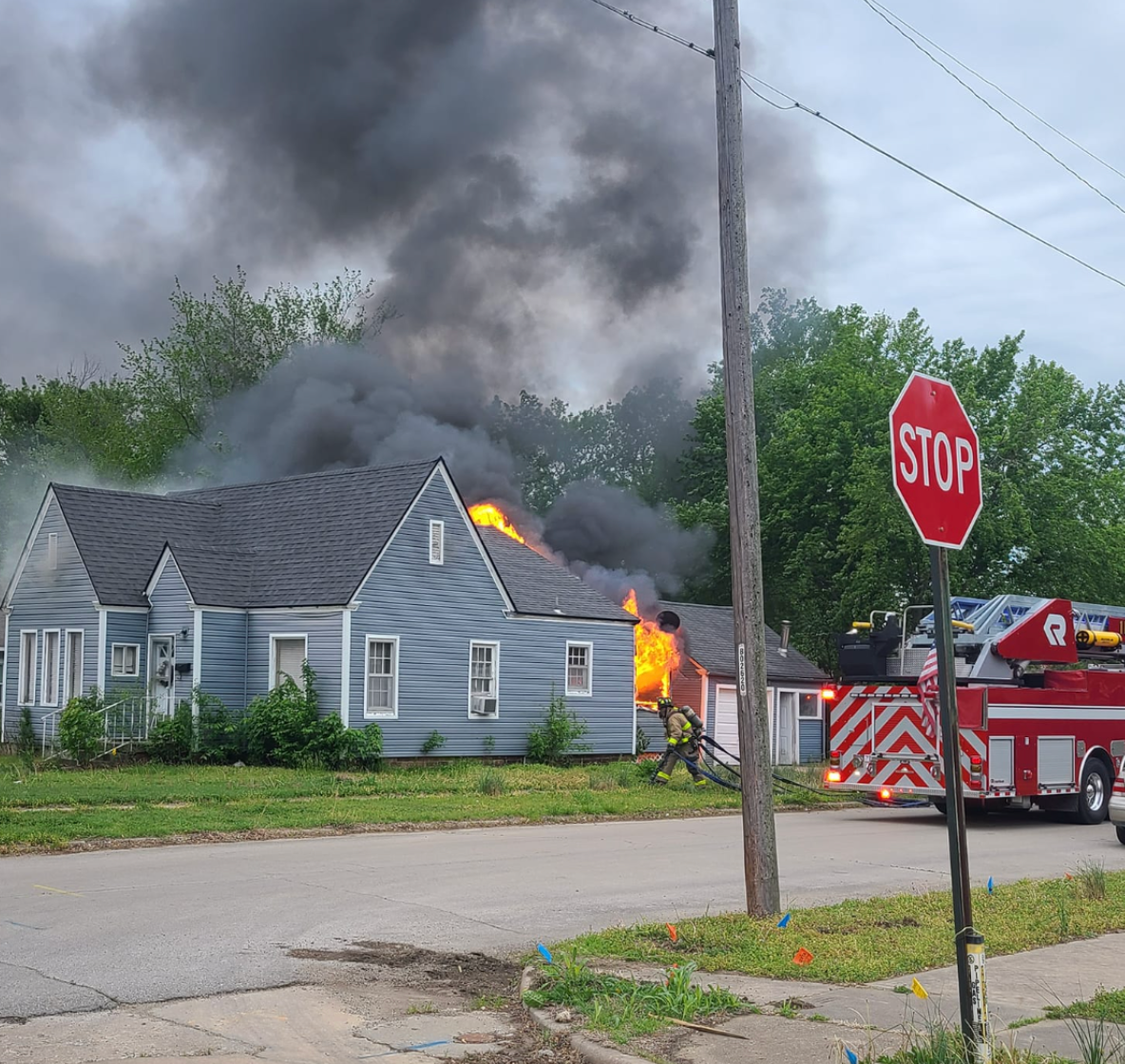 Firefighter injured fighting fire at Kansas home