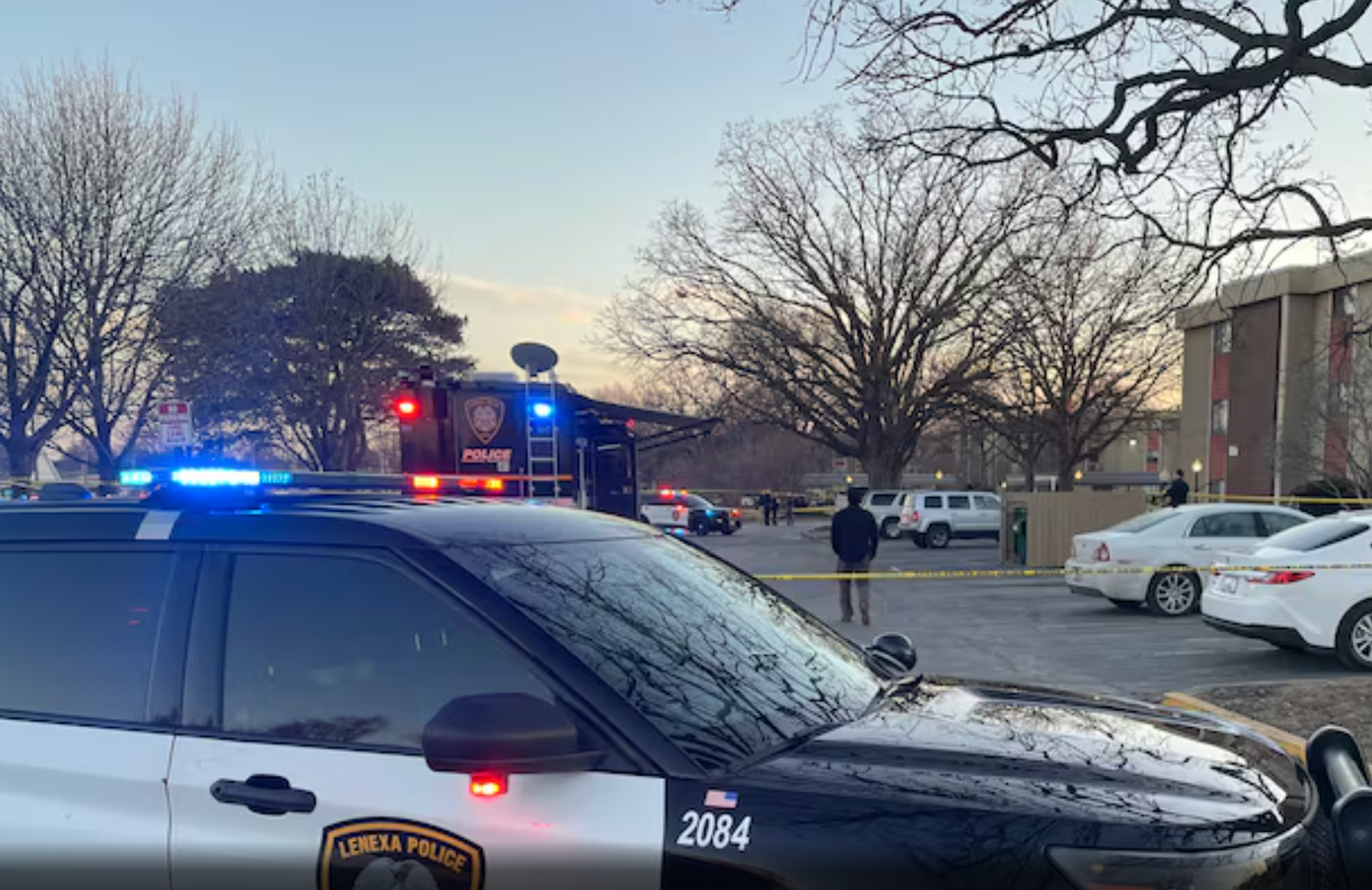 Police ID Kansas woman who died in apartment shooting