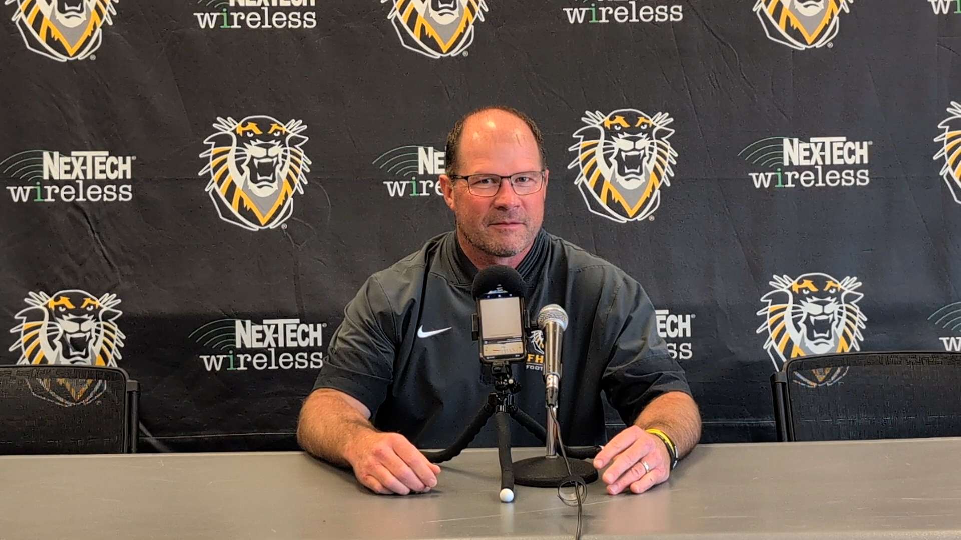 🏈📹 Chris Brown: "The team that showed up isn't the normal Tiger team ...