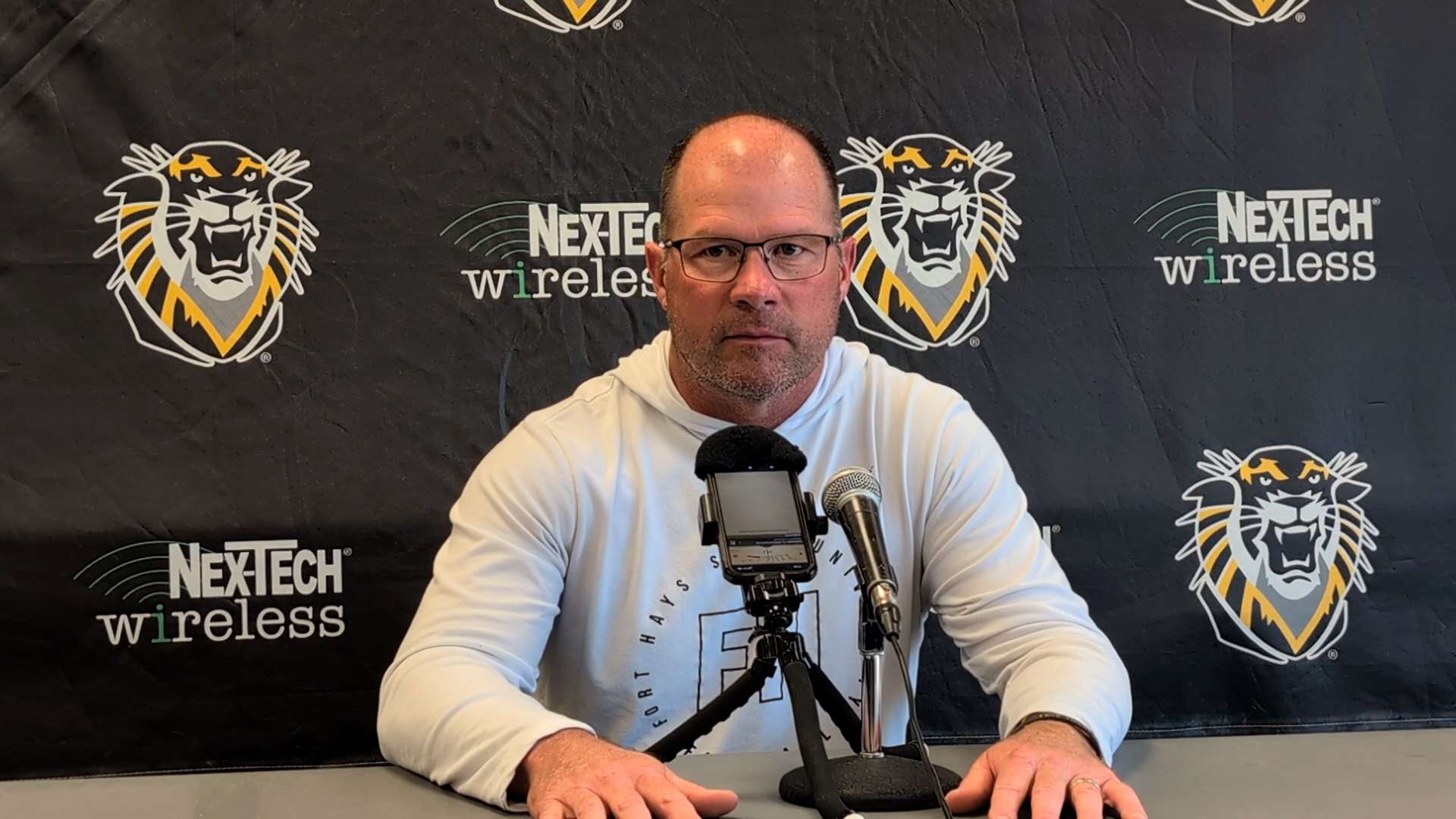 🏈📹 Chris Brown: "We need to go in there and handle business" | Tiger ...