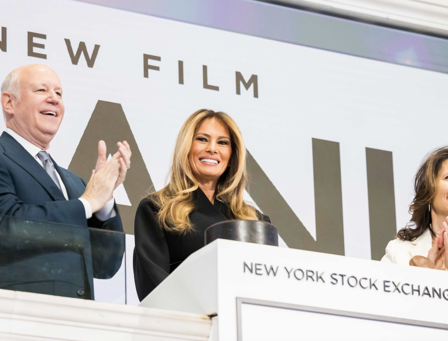 🎥First lady rings opening bell at New York Stock Exchange